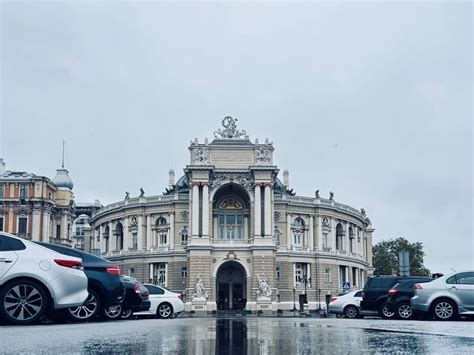 РФ завдала масованого ракетного удару по Одесі й області Читайте на Ukr Net