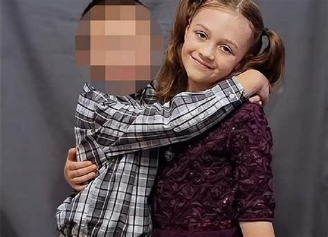 Horor U Americi Otac I Maćeha Djevojčicu 12 U Podrumu Mučili Do