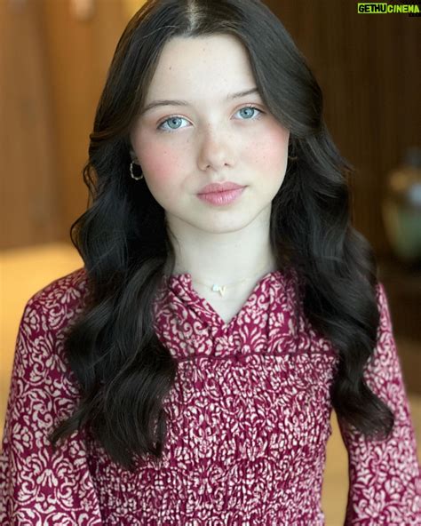 Violet Mcgraw Wiki Biography Age Photos Spouse And More