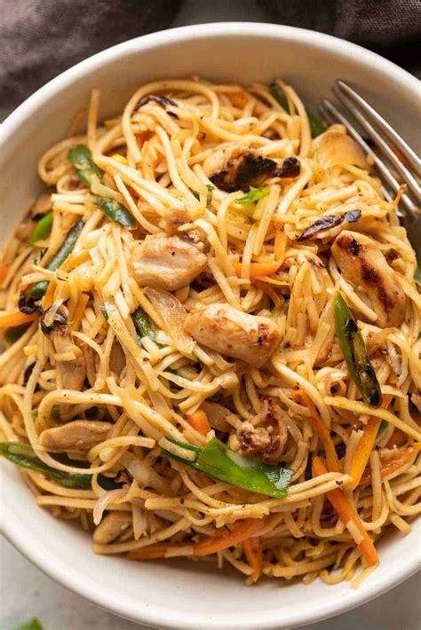 Chinese Food Chicken Chow Mein