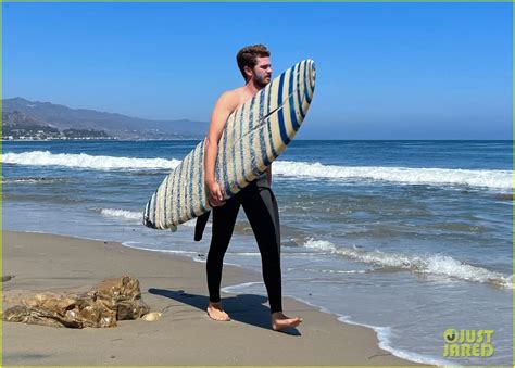 Andrew Garfield Shirtless Pics