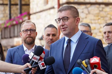 Hristijan Денеска присуствував на свечено отворање на угостителскиот објект комплексот