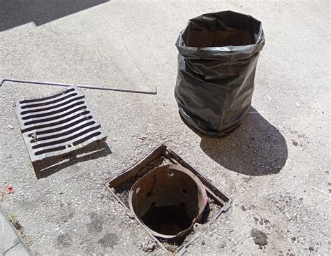 График за почистване на дъждоприемните шахти