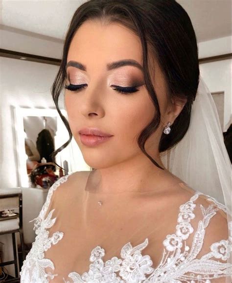 9 Idées De Maquillage Mariage Maquillage Mariage Idée Maquillage Mariage Maquillage De Mariée