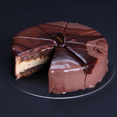 Продавница Слаткарница Зафир Премиум Торти и Колачи