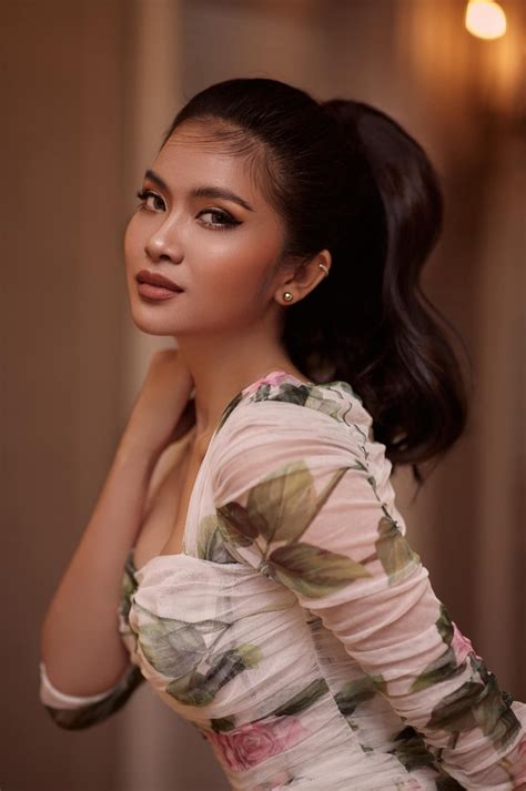 ឆ្នាំអូន ៣១ តែមើលសម្រស់ មាន សូនីតា នៅតែខ្ញង់ដដែល Khmerload Cambodia Latest News