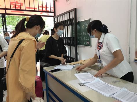 学生住宿服务中心积极做好迎新工作 中国地质大学后勤保障处