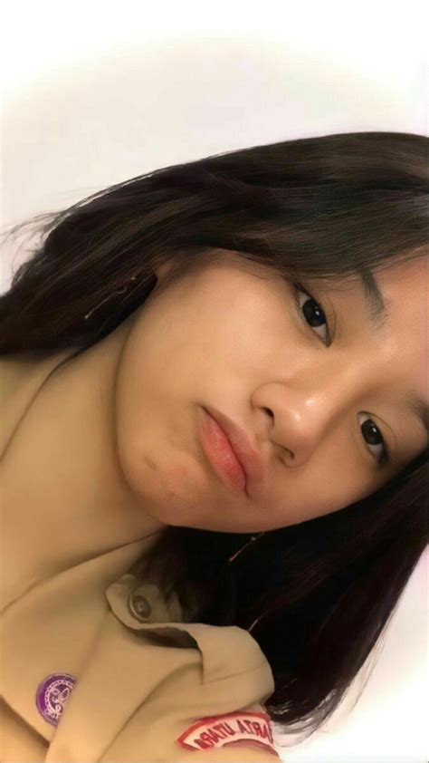 Cewe Bondol Tiara Kartika Rambut Pendek Korea Cewek Cantik