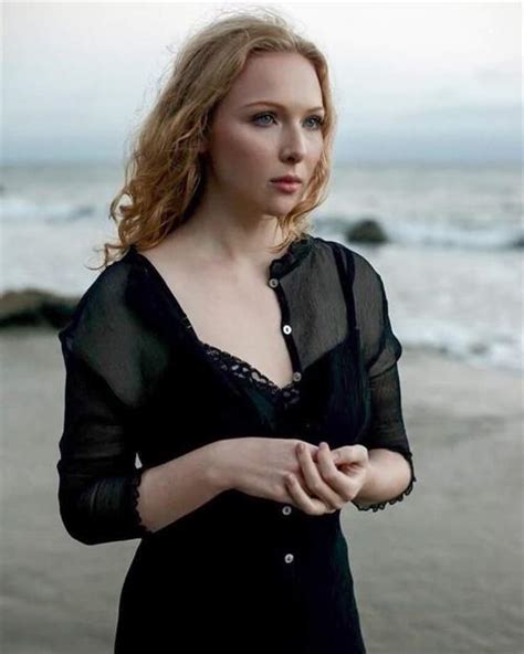 Molly Quinn Pictures Hotness Rating 91810