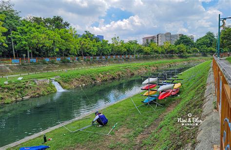 康橋公眾釣魚池 台中市區居然有免費釣魚場公園，就在興大康橋 Nini And Blue 玩樂食記