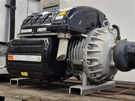 Used Danfoss Tt300 H 1 St F 0 Ce Oil Free Centrifugal Turbocor Compressor On R134a Hos Bv