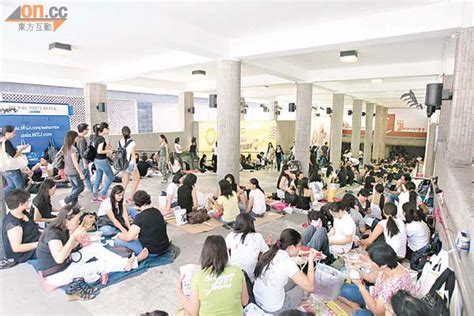 外傭新勞保菲政府搶錢 東方日報