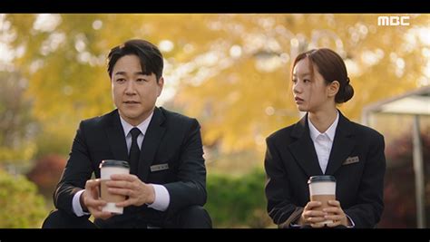 너 그때 왜 다시 돌아온 거야동주이혜리에게 장례지도사를 포기하지 않은 이유를 묻는 임 팀장태인호 핫클립 일당백집사 만나면 좋은 친구 Mbc