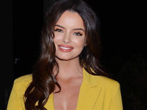 Maura Higgins Shows Off T From Secret Admirer Crime World
