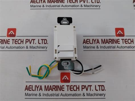 Inncom S217d4 Wall Switch 120v Aeliya Marine