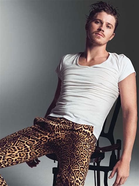 Meet Garrett Hedlund A Star With Sex Appeal