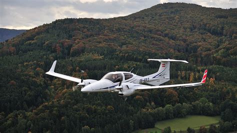 Diamond Aircraft Receives Faa Certification For Austro Engine Ae300 Powerplant Diamond