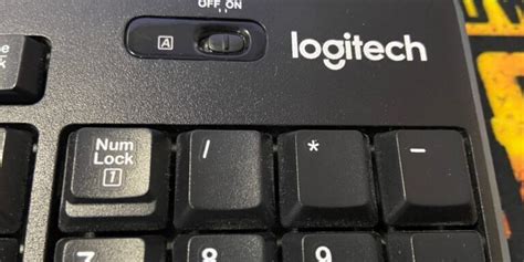Keyboard Typing Numbers Instead Of Letters Windows 10 FIXED
