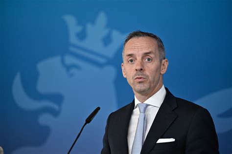 Forum Ren Kollwelter Sur Un Ministre Qui Sencule Soi M Me Quand Schorsch Mischi Encule Mischi