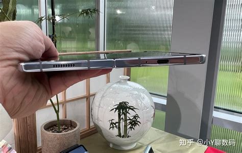 三星galaxy Z Fold 5上手体验：迄今为止最纤薄的fold机型 知乎