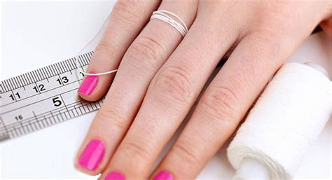 Как измерить палец чтобы подобрать кольцо по размеру Diamante