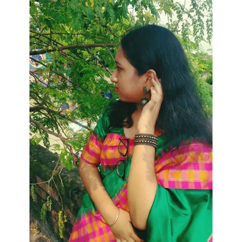 Anuva Das Anuvadas • Instagram Photos And Videos