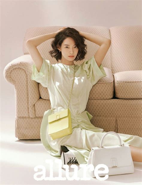 Shin Min Ah Japanese Fashion Trends Fashion Model Poses Shin Min Ah