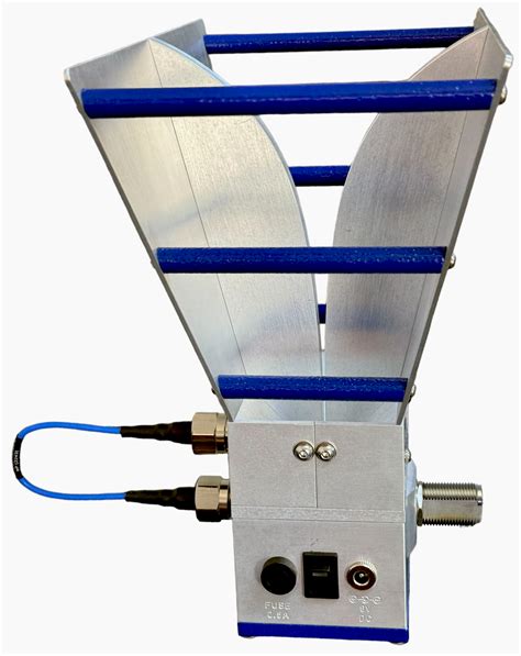 Double Ridge Active Horn Antenna 700 Mhz To 18 Ghz