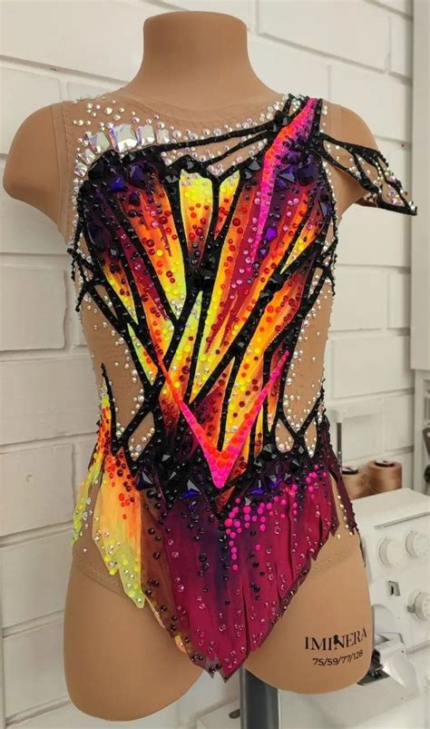 Пин от пользователя Aguapanela на доске Gimnasia Rítmica Танцевальные наряды Модные