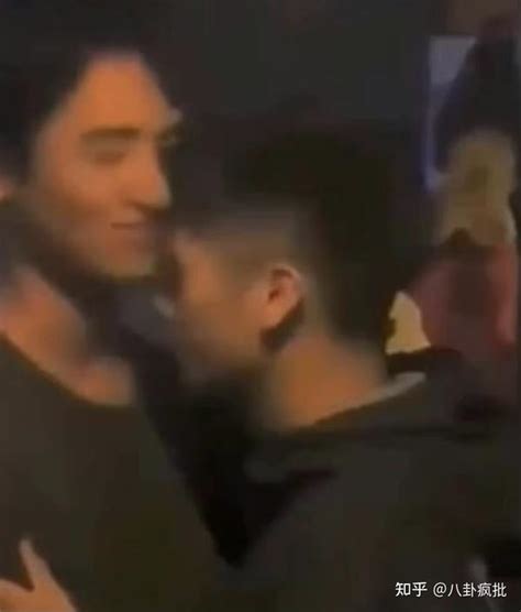 吴磊陈乔恩的瓜！ab甩锅？刘浩存追林一？龚俊舌吻男人？陈都灵捡渣男？ 知乎