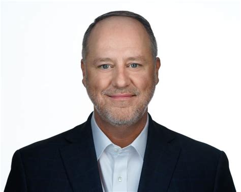 Lineage Bank Adds Local Bankers Michael Barker Barbara Hoover To