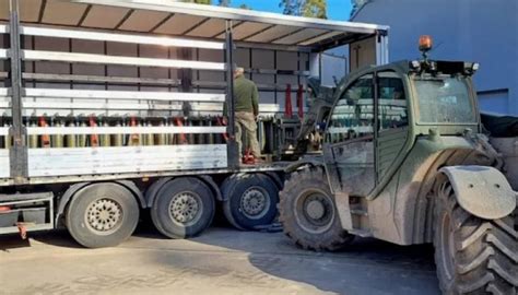 Литва передала Україні снаряди 155 мм калібру