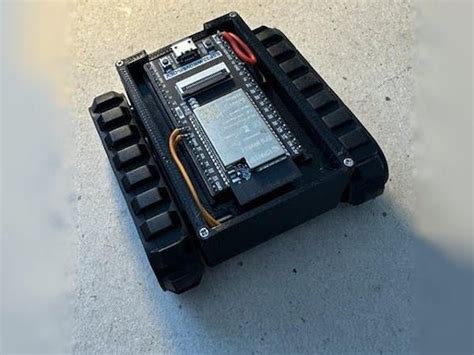 Eric Feuilleaubois Ph D On Linkedin This Compact Espressif Esp32 Powered Autonomous Robot Has