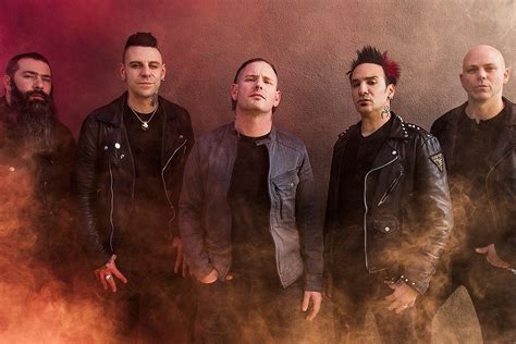 Stone Sour News Page 9
