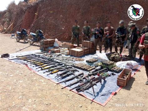 ဗာရ်းစစ်တပ်စခန်းကို တိုက်ခိုက်သိမ်းပိုက်မှု ဗိုလ်ကြီးတစ်ဦးပါအဝင် ၁၄ ဦး သေဆုံးပြီး စစ်သား ၁၁ ဦးအရ