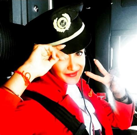 Nadia Alexander Khan Wiki Height Age Biography And More Wikibio