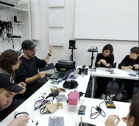 Synth Library Prague Genie