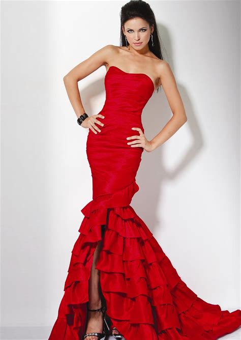 Latest Fashionable Dresses Stylish Varieties In Evening Gowns