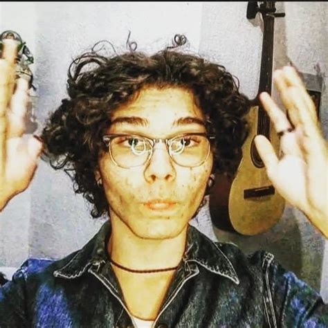 Luscas Lucasbarom On Threads