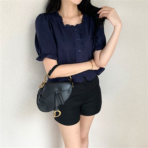 미나그램 에멜 스퀘어 퍼프 프릴블라우스