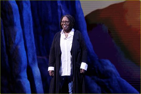 Watch Caissie Levy Perform Let It Go Live In Frozen On Broadway Video Photo 4093485