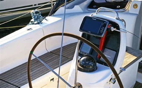 How Does A Boat Speedometer Work