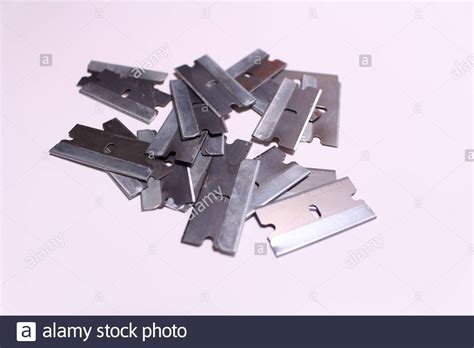Razor Blades High Resolution Stock Photography And Images Alamy