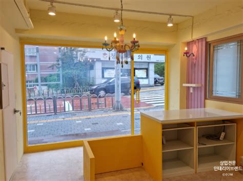 테이크아웃카페 인테리어 디투엠 Notice