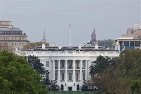 Бывший агент ЦРУ объяснил острую реакцию Трампа на заявления Медведева вот в чем дело Kp Ru