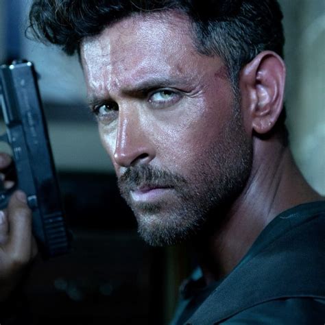 Hrithik Roshan Hot And Sexy Photos