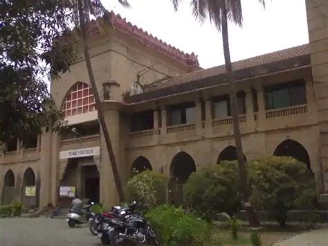 Ismail Yusuf College Admission 2025 Check Admission Details