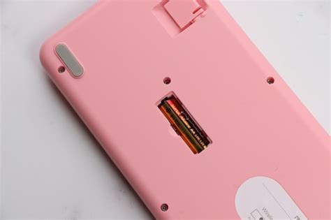 نگاه نزدیک‌تر به کیبورد و ماوس بی‌سیم مافی مدل Sweet