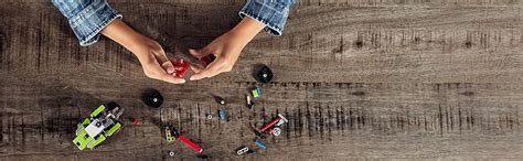 Lego Technic Mini Claas Xerion Toy Tractor Building Kit New