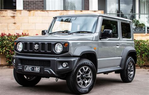 مشخصات سوزوکی جیمنی بررسی قیمت عکس Z4car